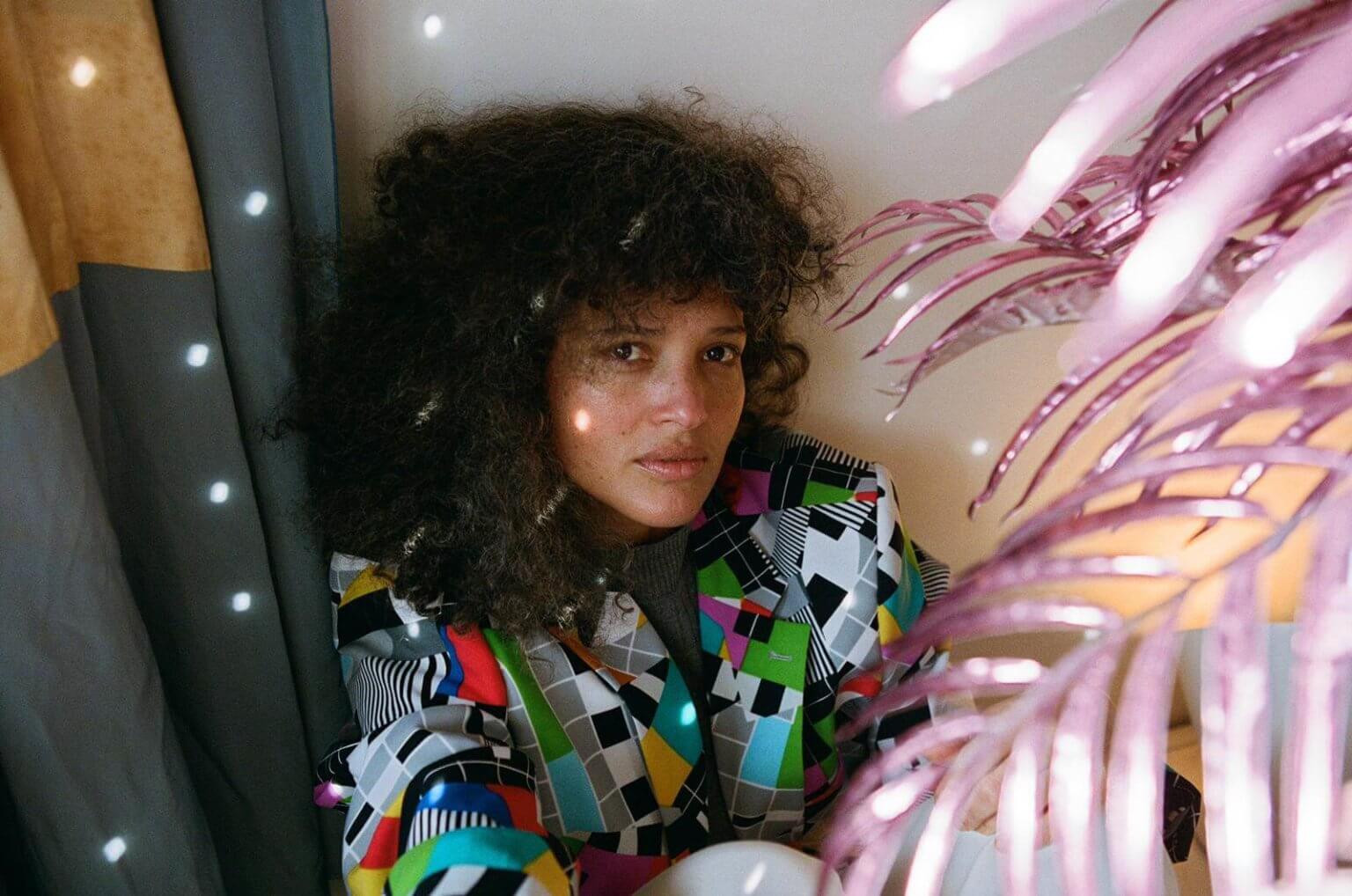 Kris Berry - Press-kit